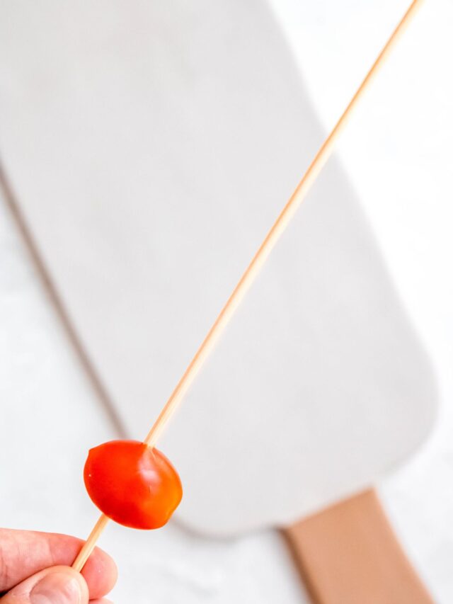 Quick & Easy Charcuterie Skewers - The Oregon Dietitian