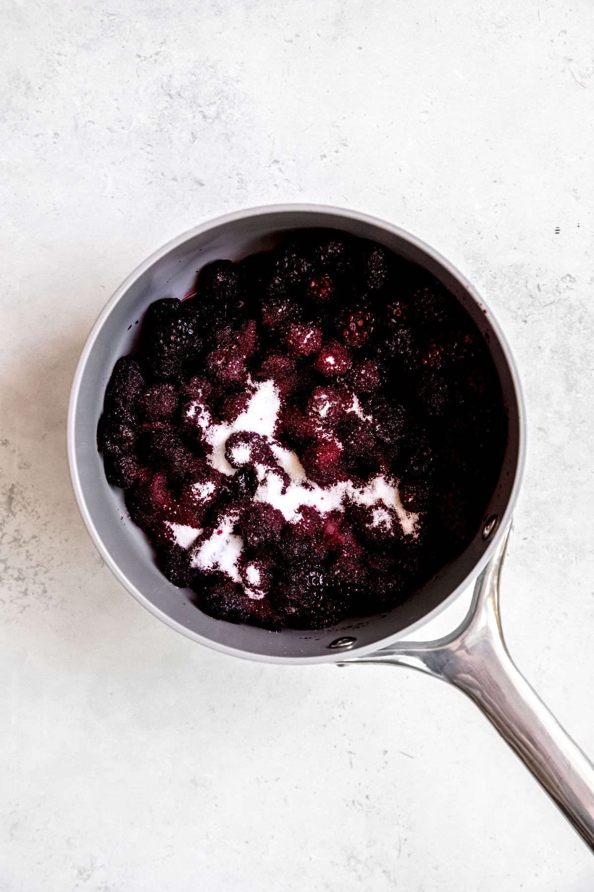 Fresh Blackberry Crisp - The Oregon Dietitian