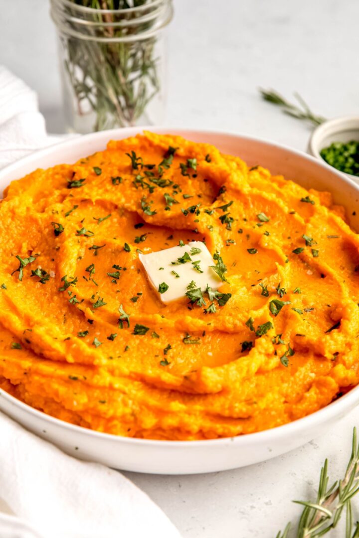 Herby Mashed Sweet Potatoes - The Oregon Dietitian